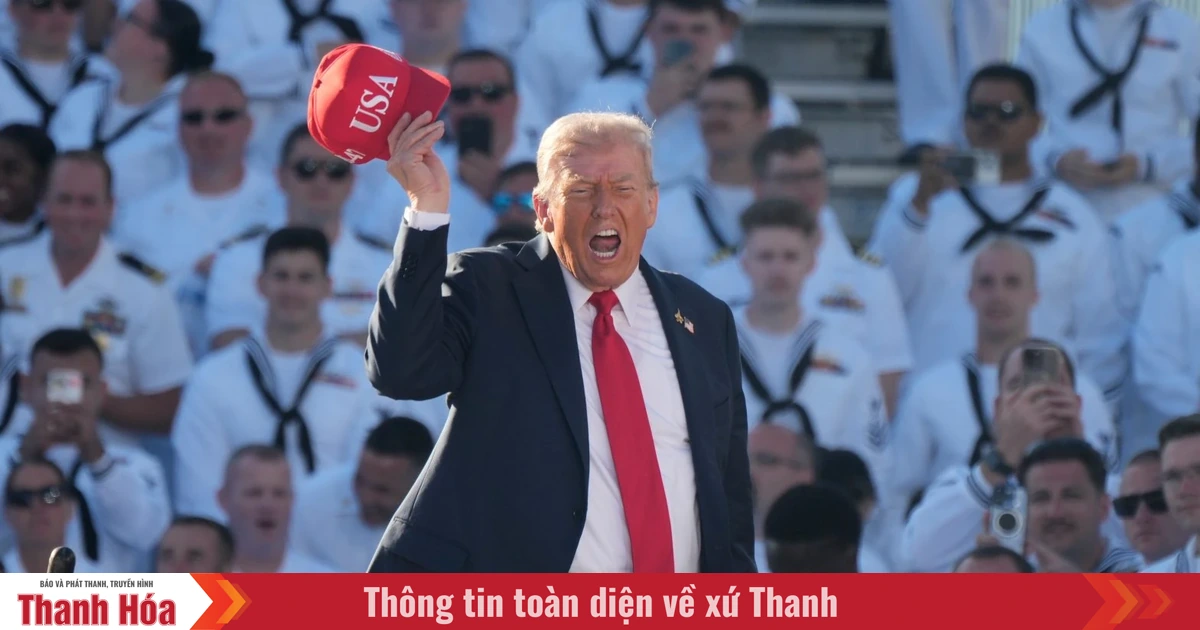 Tổng thống Mỹ Donald Trump tôn vinh sức mạnh Hải quân tại lễ kỷ niệm ...