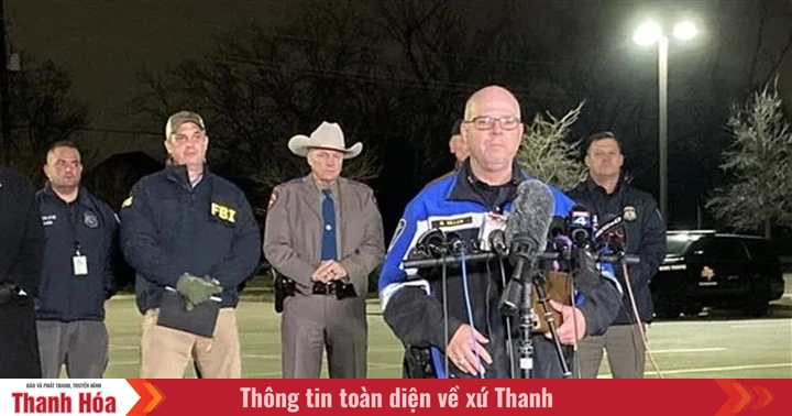 Vụ bắt cóc con tin tại Texas: FBI công bố danh tính nghi phạm